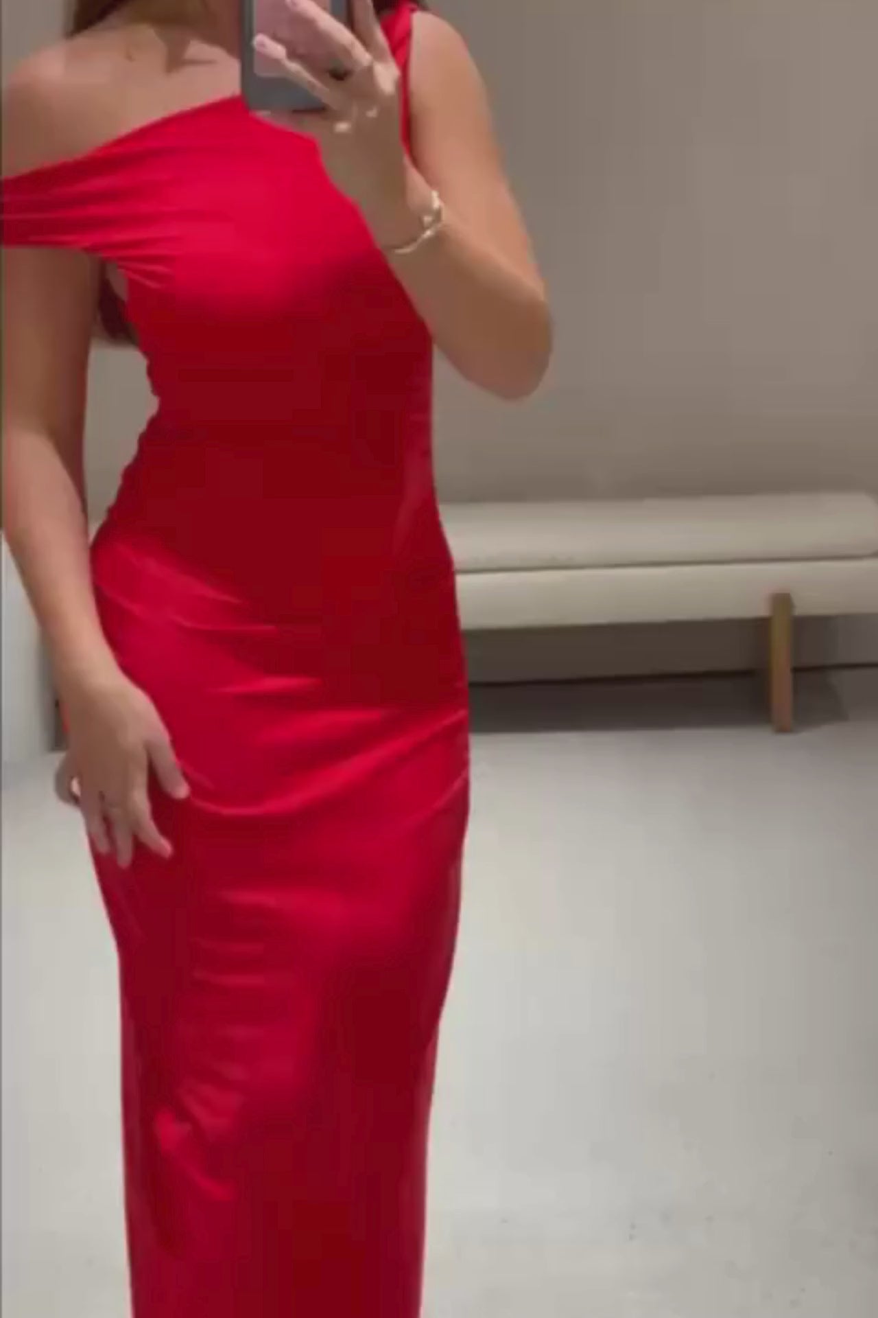 Chilli Twist Midi Dress